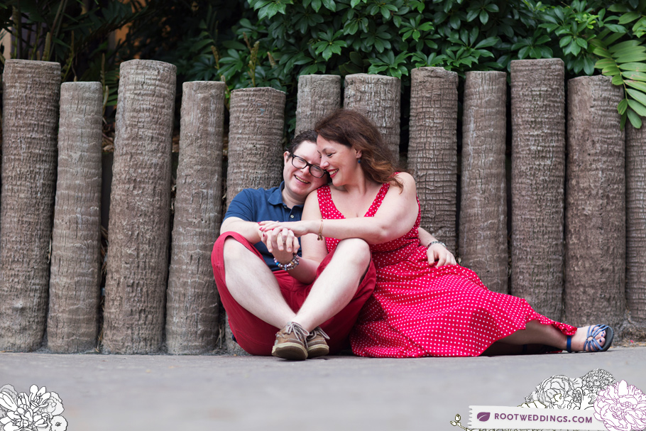 Melanie + Brent : Disney Polynesian Village Resort Engagement Session